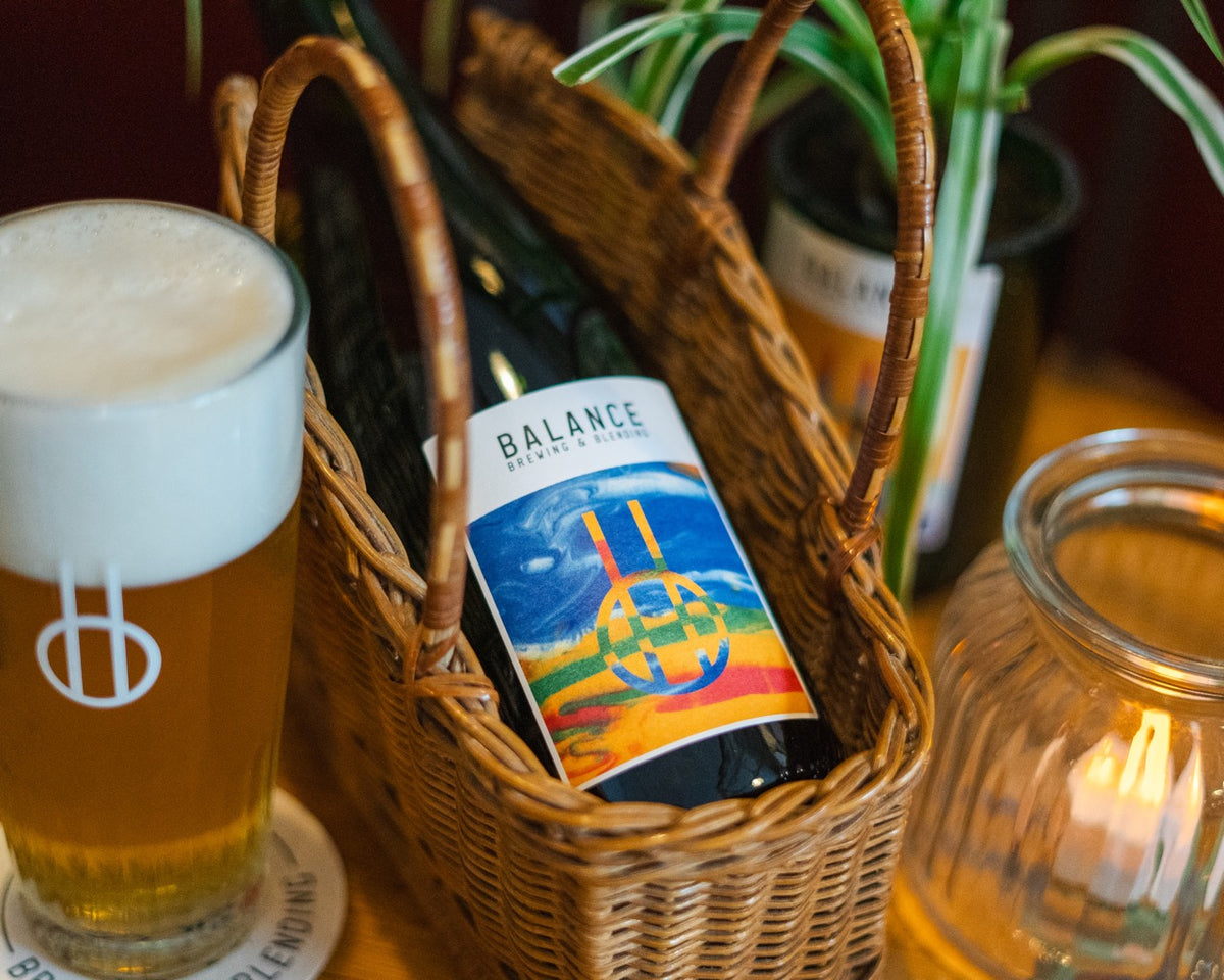 Saison de Maison Blend 6 - 6.5% - 750 ml Bottle – Balance Brewing & Blending